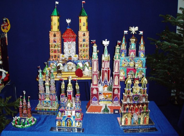 Kraków Szopki - the perfect Polish Christmas centrepiece - Polish at heart