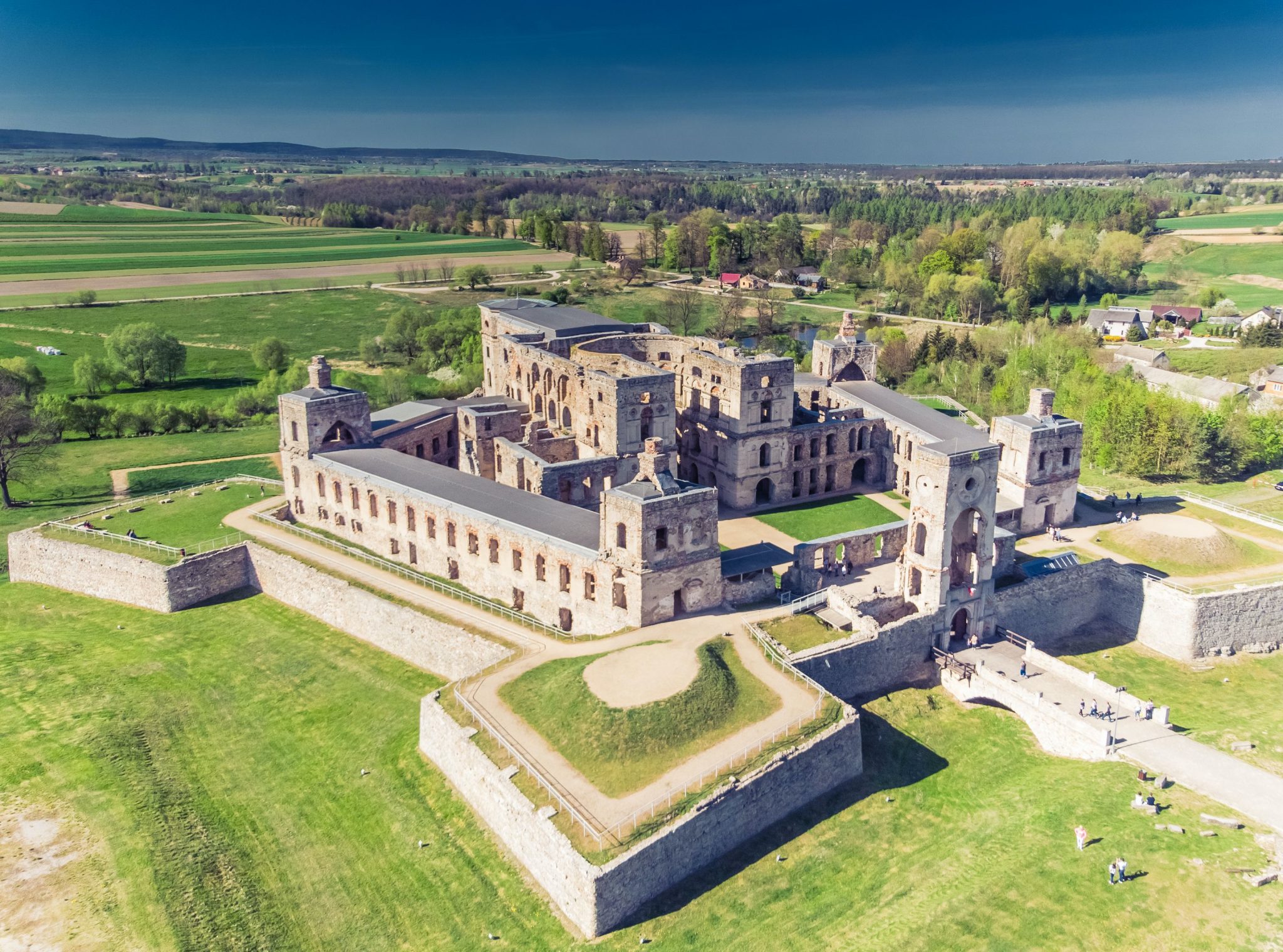 Poland's lost palaces and stately homes - Polish at heart